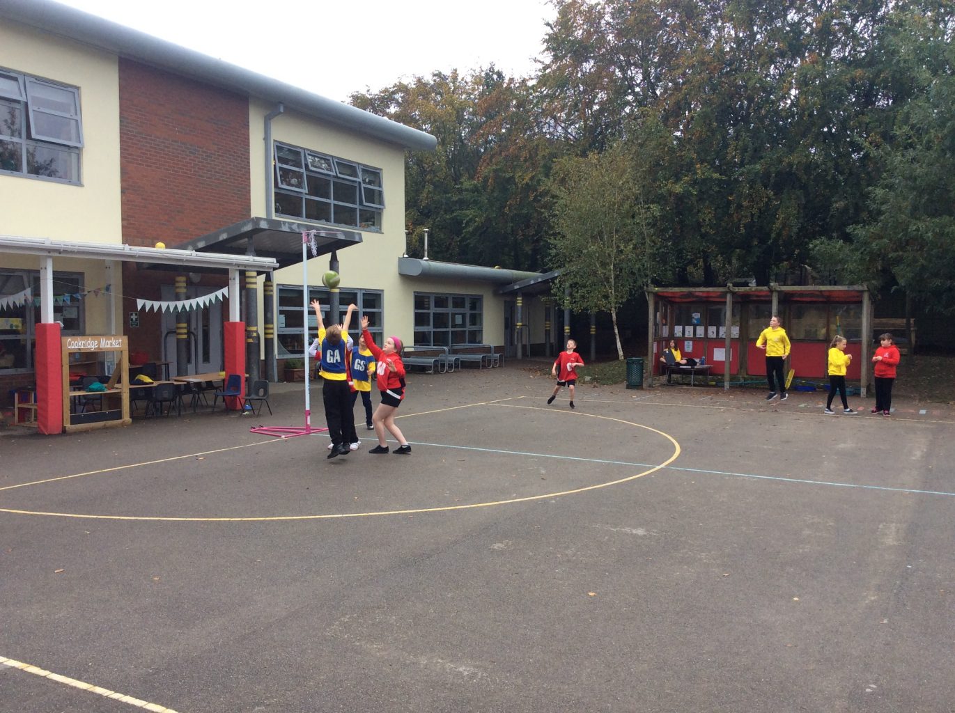 UKS2 Bee Netball Tournament - Year 5 & 6 - Cookridge Primary