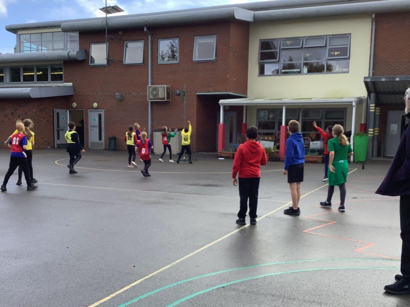 UKS2 PE - Netball - Cookridge Primary