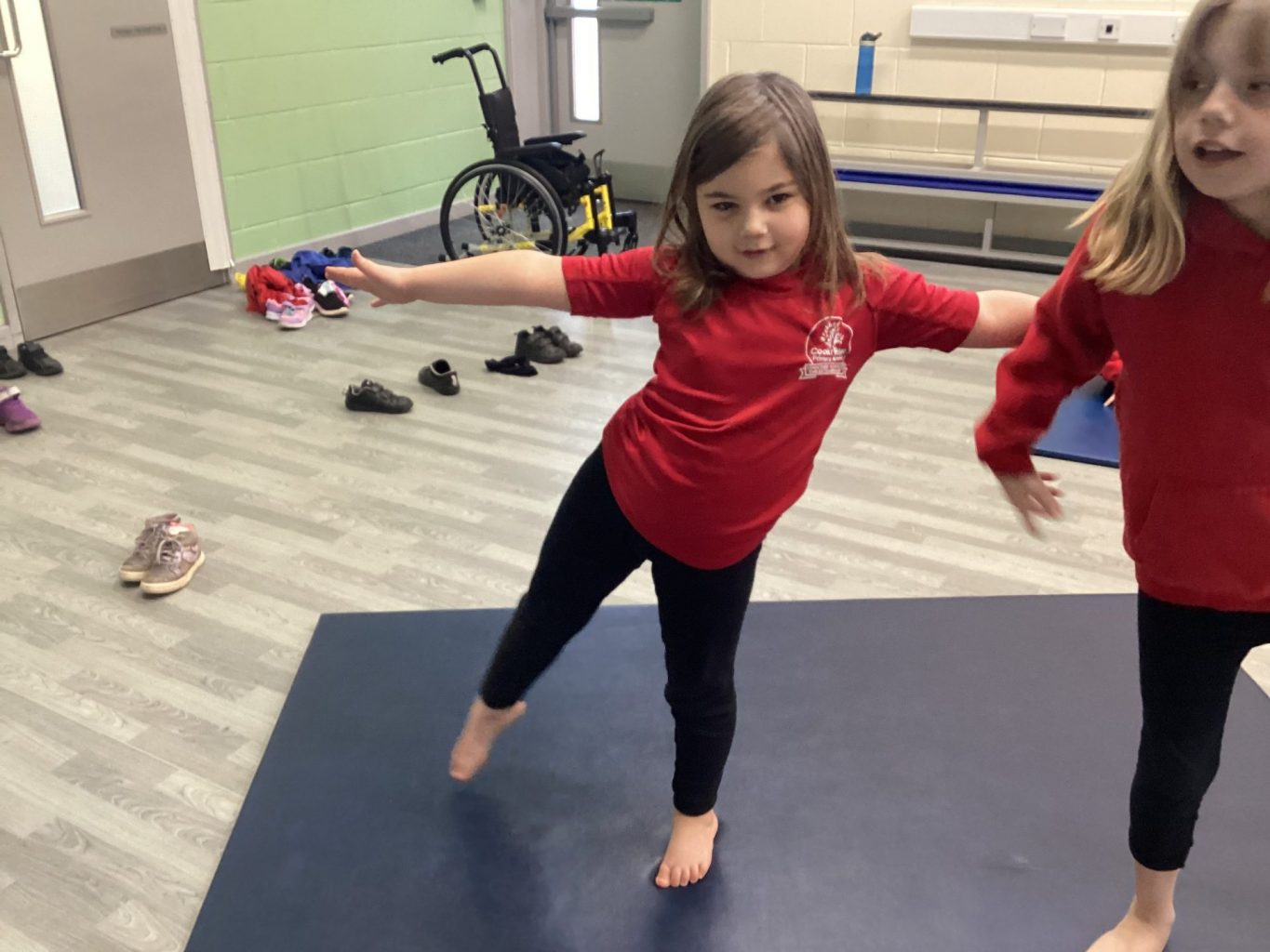 KS1 - Class 3 - PE - Cookridge Primary