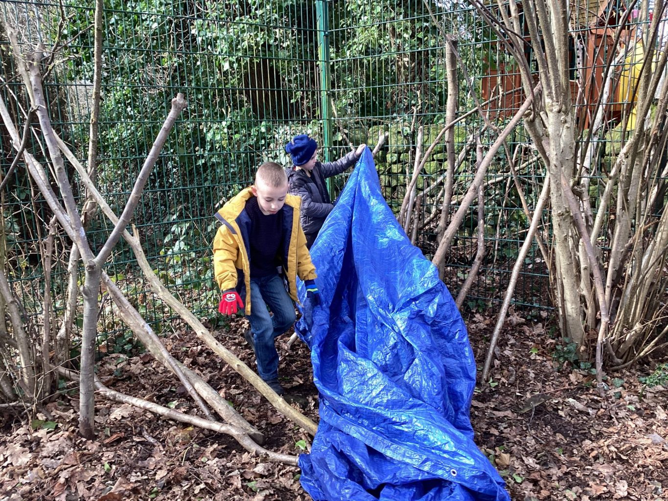 KS1 - Class 3 - Forest Schools - Cookridge Primary