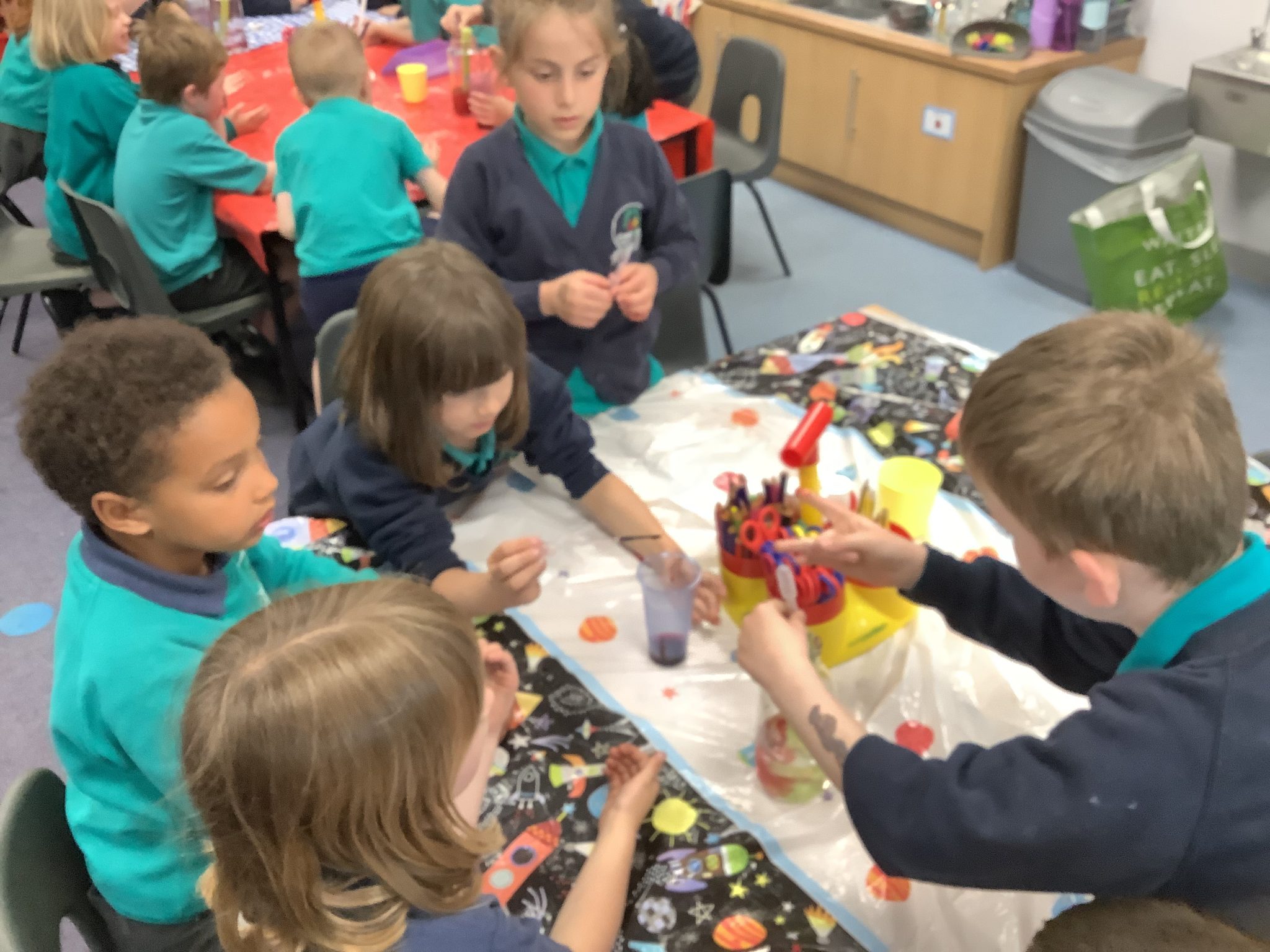 KS1 - Science - Celery Experiment! - Cookridge Primary